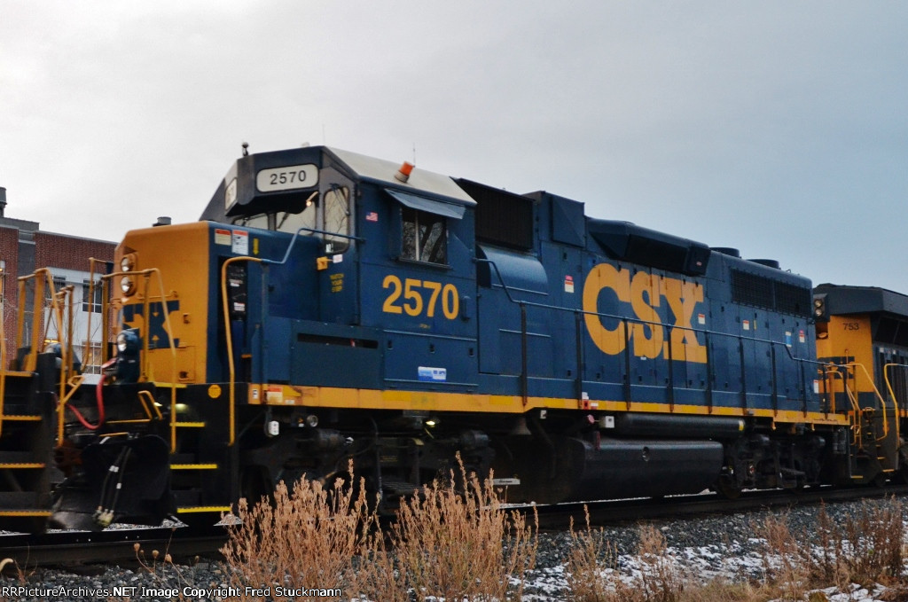 CSX 2570